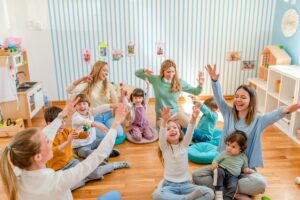 Divertidos JUEGOS MUSICALES para hacer con niños en clase