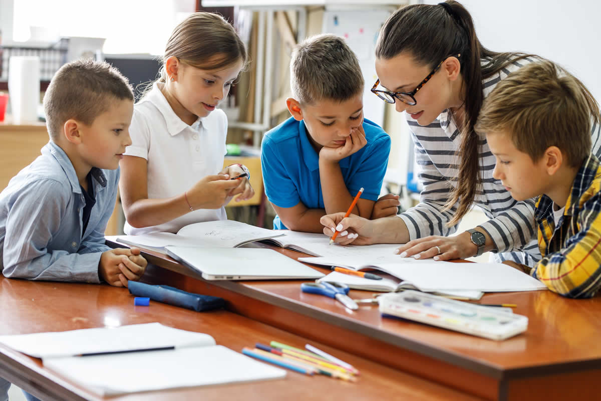 ¿Cuáles son los másteres más demandados en el sector educativo?