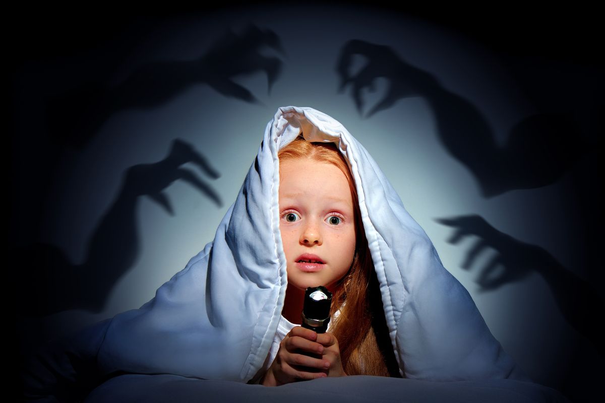 Cómo ayudar a los niños a superar el miedo a la oscuridad
